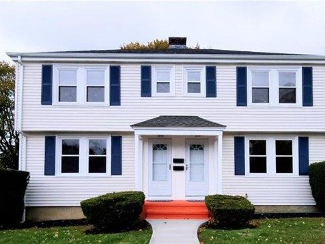4 bedroom, Middletown RI 02842 102344999