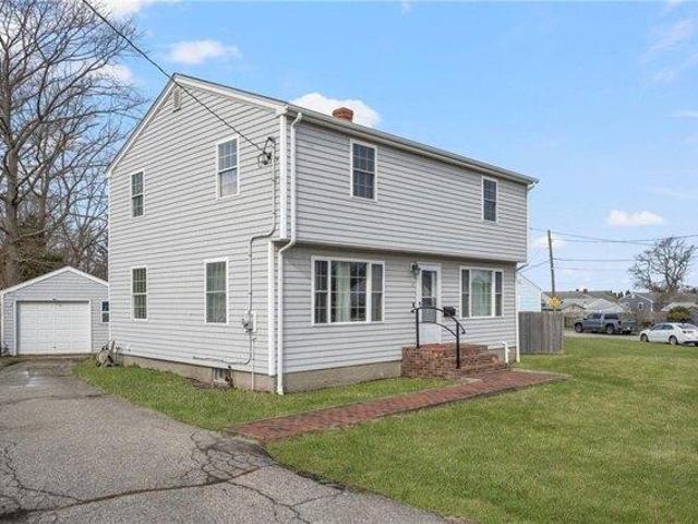 4 bedroom, Middletown RI 02842 LS102826612