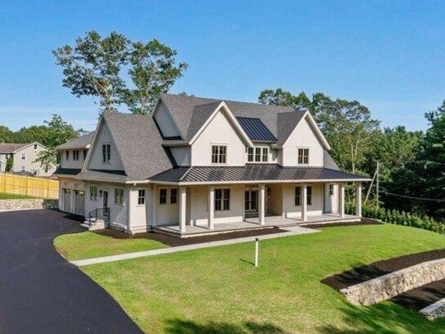 4 bedroom, Middleton MA 01949 102412438