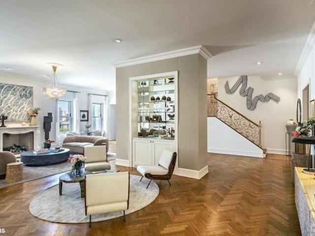 4 bedroom, Midtown West NY LS84634048