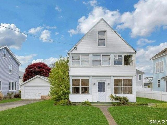 4 bedroom, Milford CT 06460 102528425