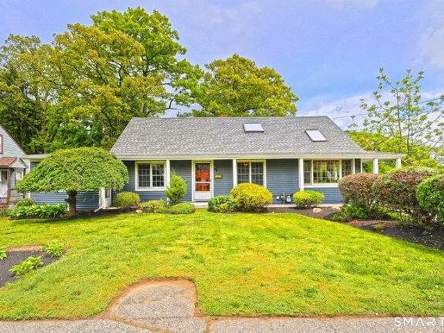 4 bedroom, Milford CT 06460 LS102476257
