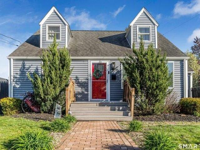4 bedroom, Milford CT 06460 LS102827909