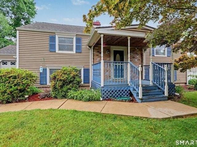 4 bedroom, Milford CT 06461 104297615