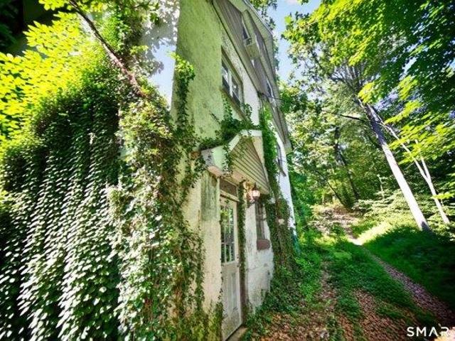 4 bedroom, Milford CT 06461 105156891