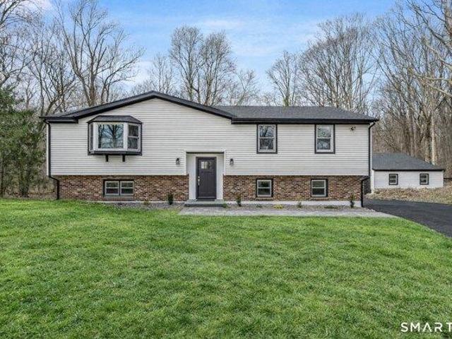 4 bedroom, Milford CT 06461 LS102476965