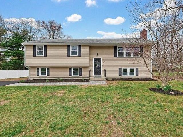 4 bedroom, Milford MA 01757 102410862
