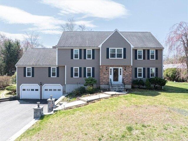 4 bedroom, Milford MA 01757 102369921