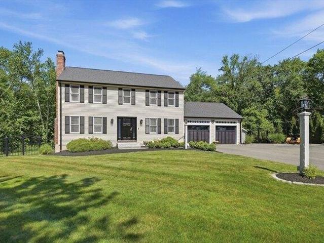 4 bedroom, Milford MA 01757 105094211
