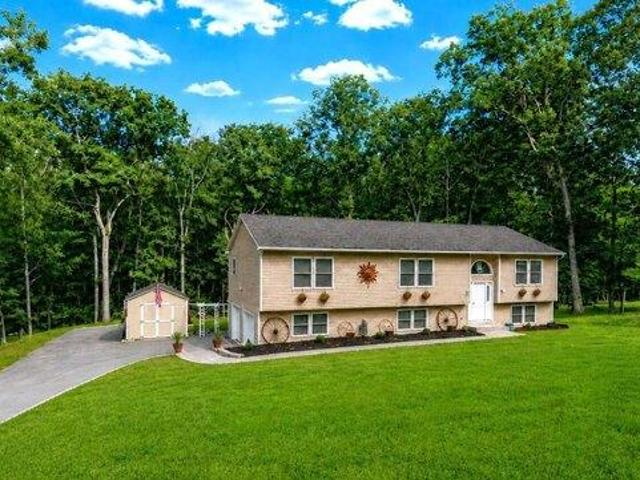 4 bedroom, Milford PA 18337 104907232