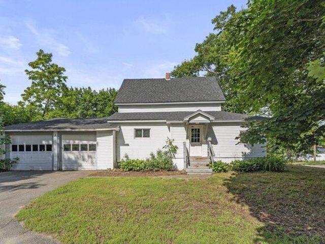 4 bedroom, Milo ME 04463 105093101