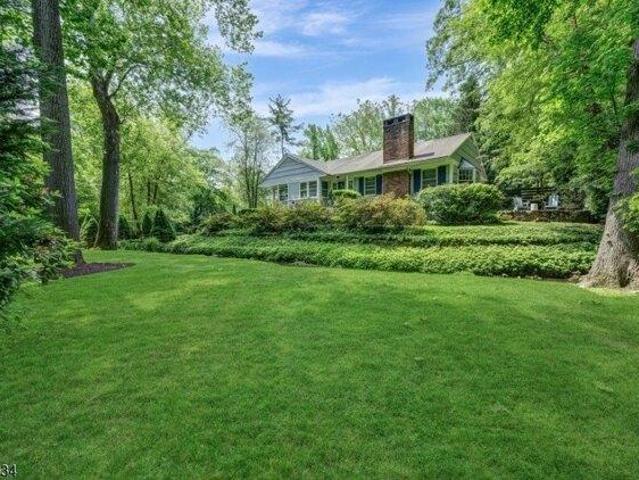 4 bedroom, Millburn NJ 07041 LS102528660