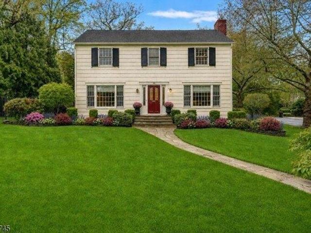 4 bedroom, Millburn NJ 07078 102583319