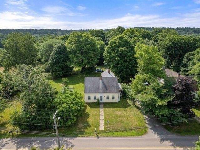 4 bedroom, Millis MA 02054 104716281