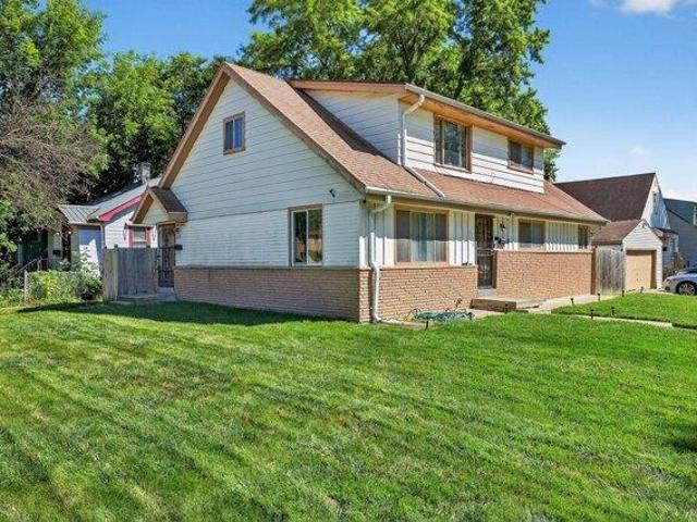 4 bedroom, Milwaukee WI 53218 LS94344610