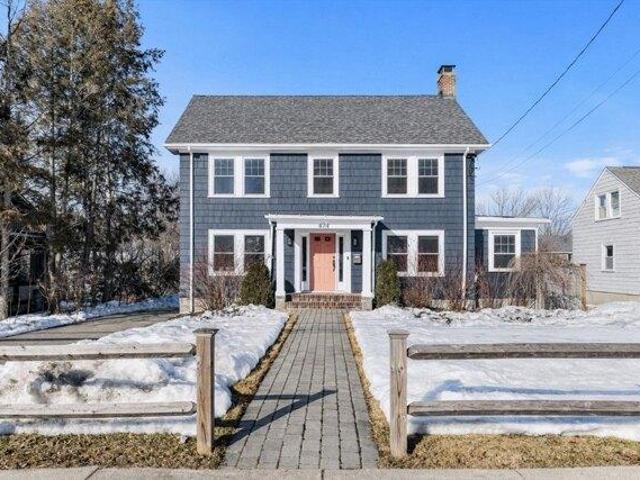 4 bedroom, Milton MA 02186 102371635