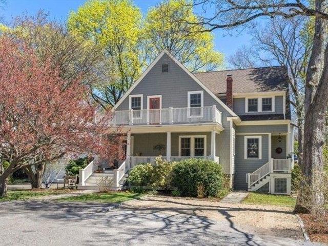 4 bedroom, Milton MA 02186 103073616