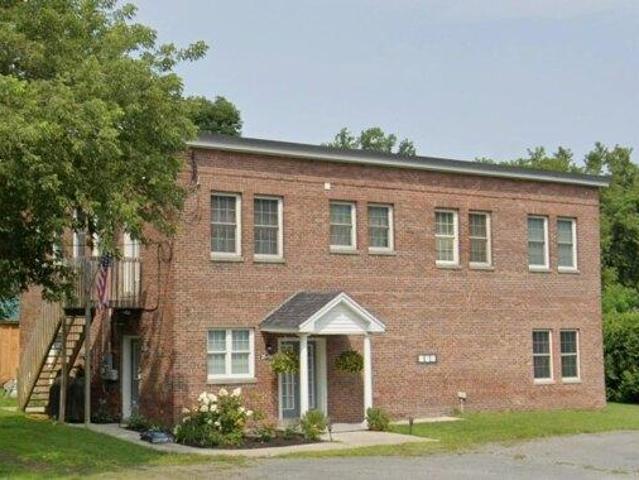 4 bedroom, Milton VT 05468 101898477