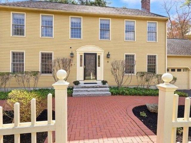 4 bedroom, Norfolk MA 02056 102370039