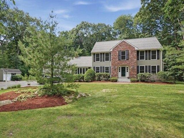4 bedroom, Norfolk MA 02056 104570105