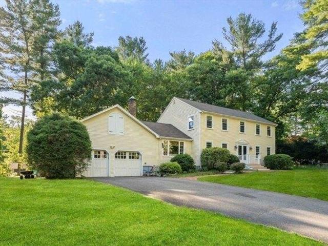4 bedroom, Norfolk MA 02056 105081162