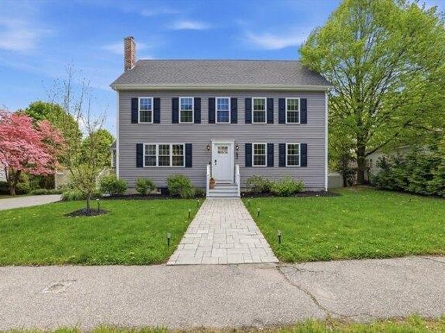 4 bedroom, Norwood MA 02062 104542811