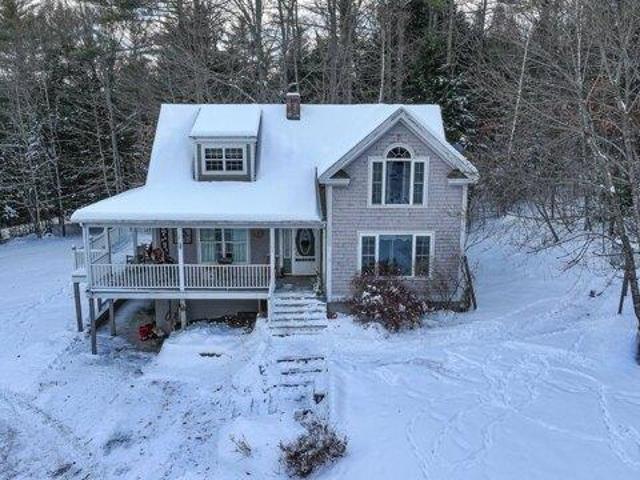 4 bedroom, Norway ME 04268 102634854