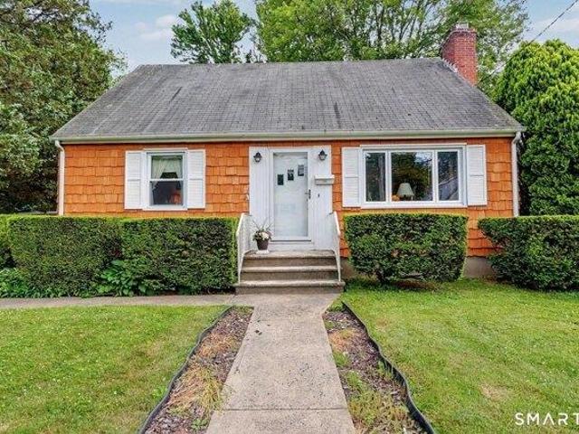 4 bedroom, Norwalk CT 06850 104115841