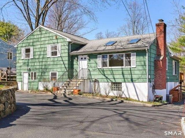 4 bedroom, Norwalk CT 06850 LS102254426