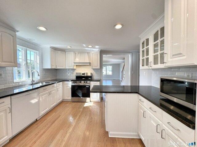 4 bedroom, Norwalk CT 06851 104406308