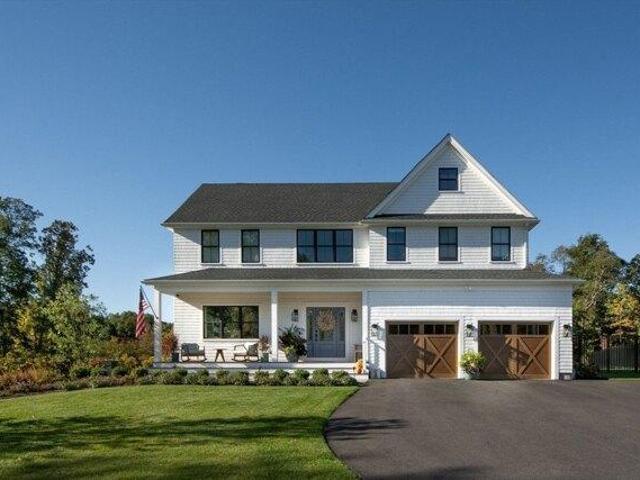 4 bedroom, Norwell MA 02061 102063915