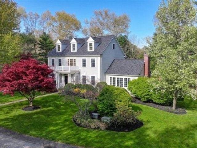 4 bedroom, Norwell MA 02061 102313008