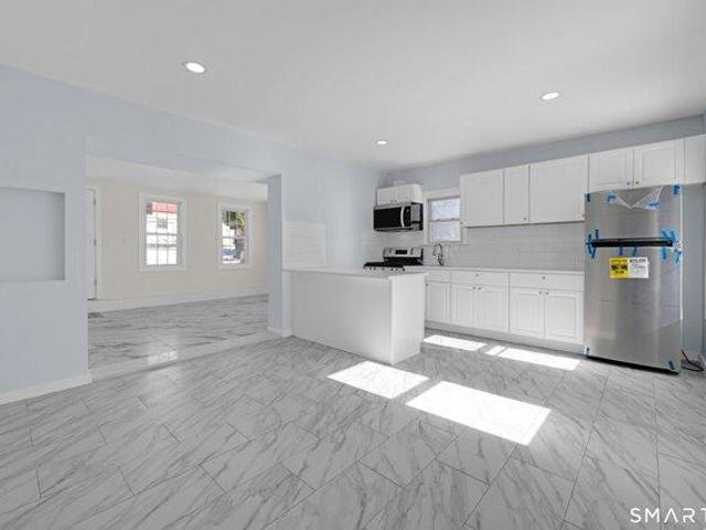 4 bedroom, Norwich CT 06360 102279474