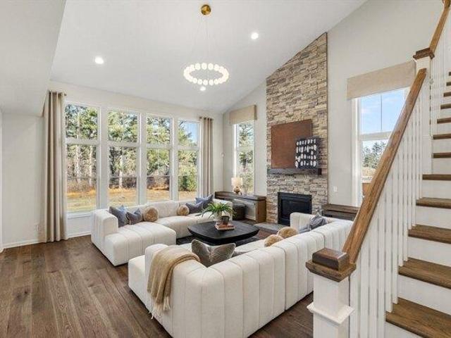4 bedroom, Norton MA 02766 LS103020717