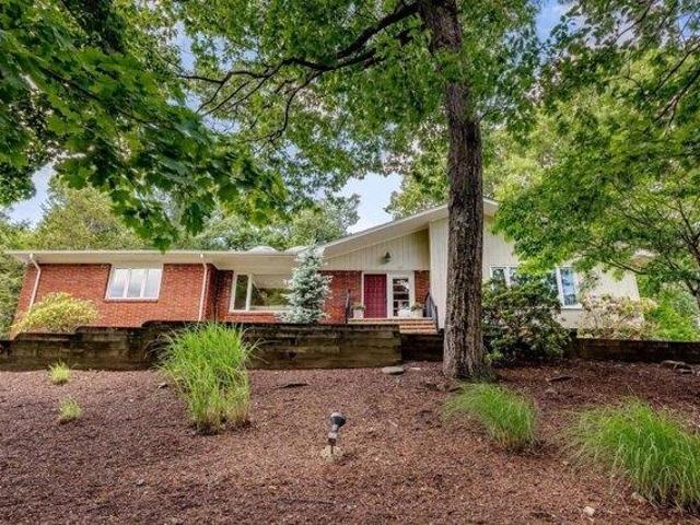 4 bedroom, North Caldwell NJ 07006 104376577