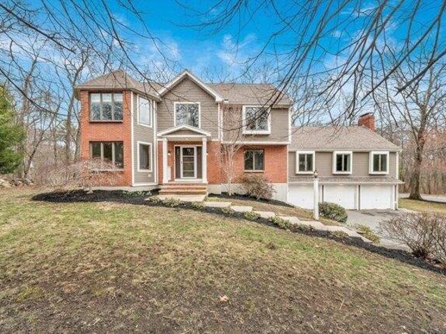 4 bedroom, North Andover MA 01845 102960800