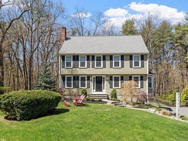 4 bedroom, North Andover MA 01845 102063177