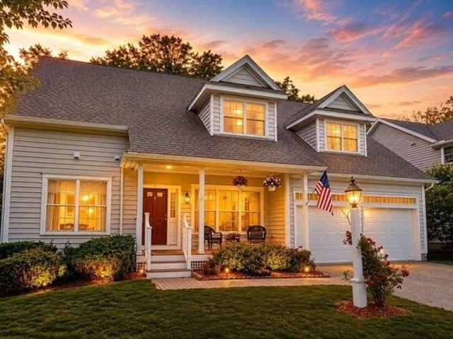 4 bedroom, North Andover MA 01845 105123010