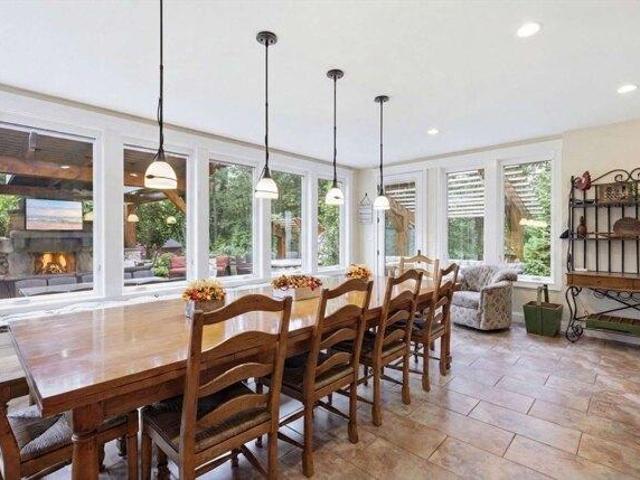 4 bedroom, North Andover MA 01845 105127032