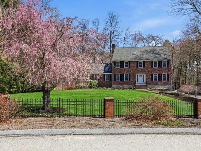 4 bedroom, North Andover MA 01845 LS102670111