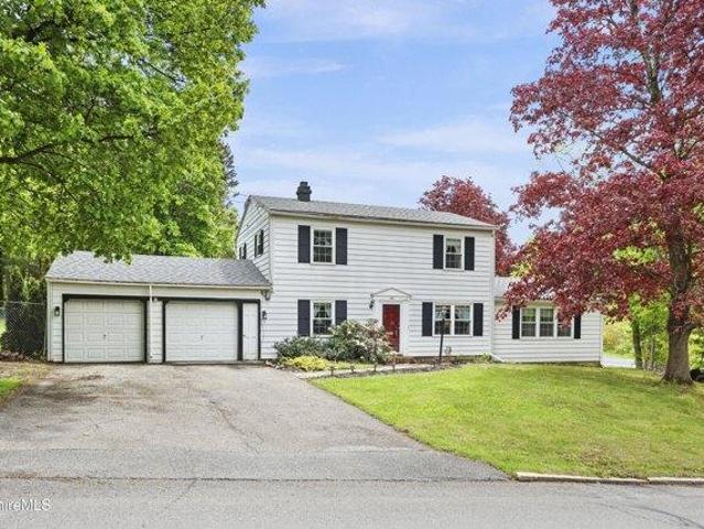 4 bedroom, North Adams MA 01247 102584520