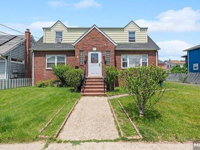4 bedroom, North Arlington NJ 07031 104478203