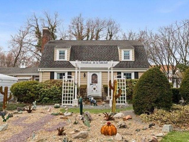 4 bedroom, North Attleboro MA 02760 102801489