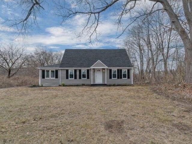4 bedroom, North Attleboro MA 02760 103162937