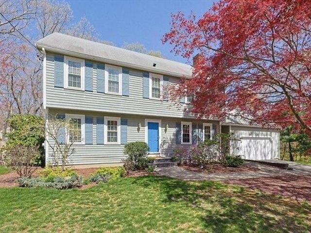 4 bedroom, North Attleboro MA 02760 103124580