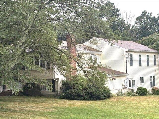 4 bedroom, North Attleboro MA 02760 104075510