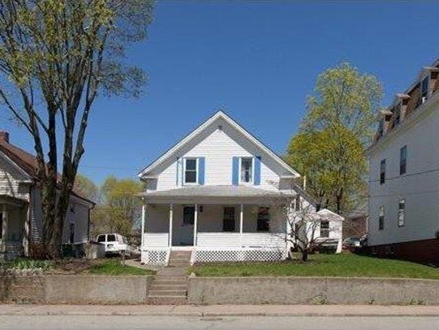 4 bedroom, North Attleboro MA 02760 104608755