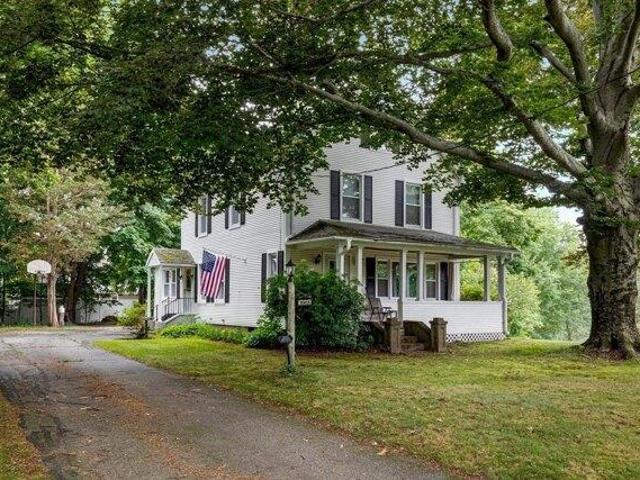 4 bedroom, North Attleboro MA 02760 105173171