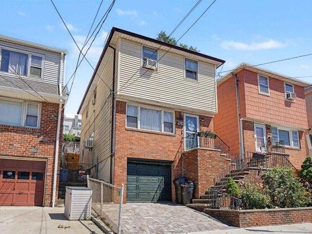 4 bedroom, North Bergen NJ 07047 104407191