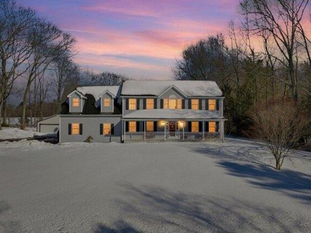 4 bedroom, North Brookfield MA 01535 104445291